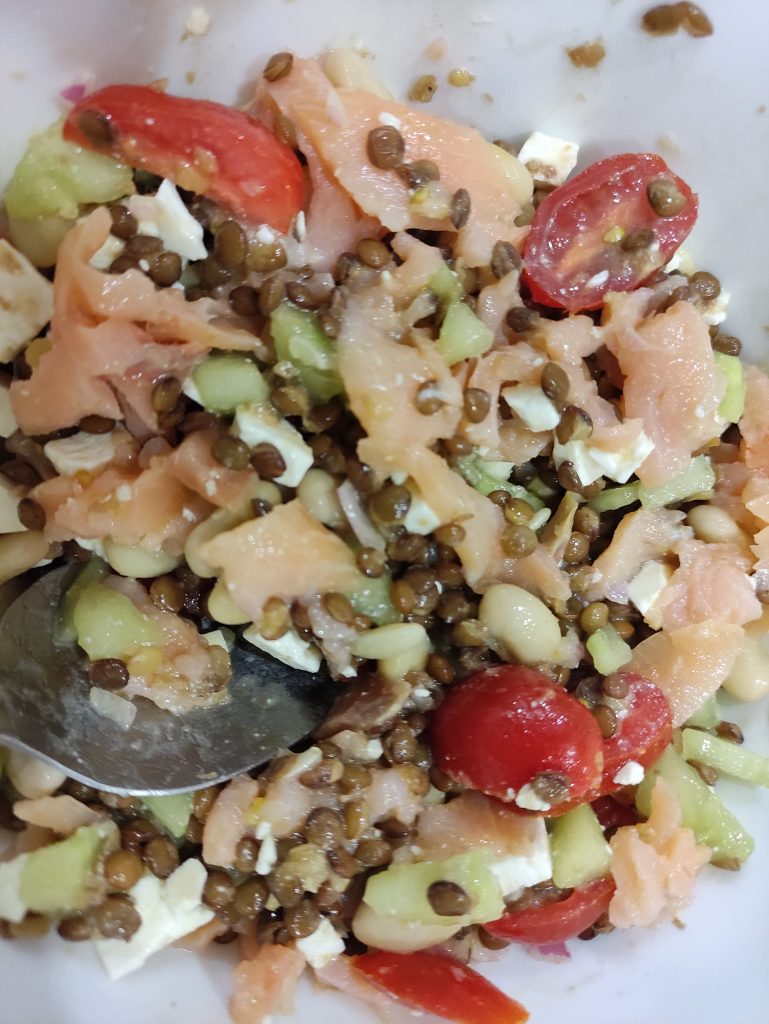 SALADE DE LENTILLES SAUMON FETA